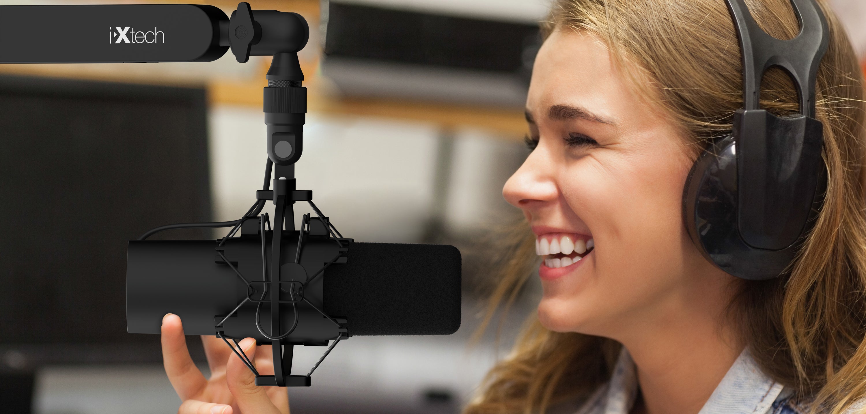 I-XTECH | Microphone Shock Mount Mic Holder Clip for Noise Isolation, Anti Vibration Shock Mount